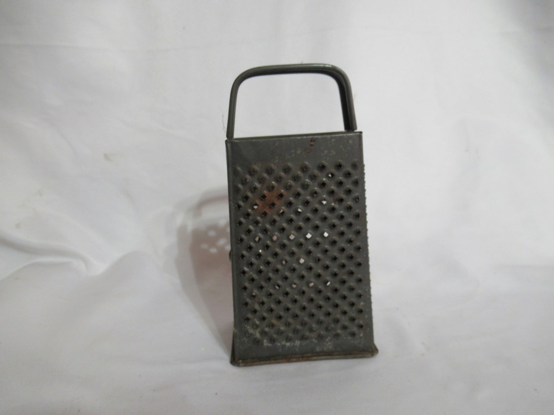 Vintage Small Gray Metal Food Grater Rustic Rusty Kitchen - Etsy