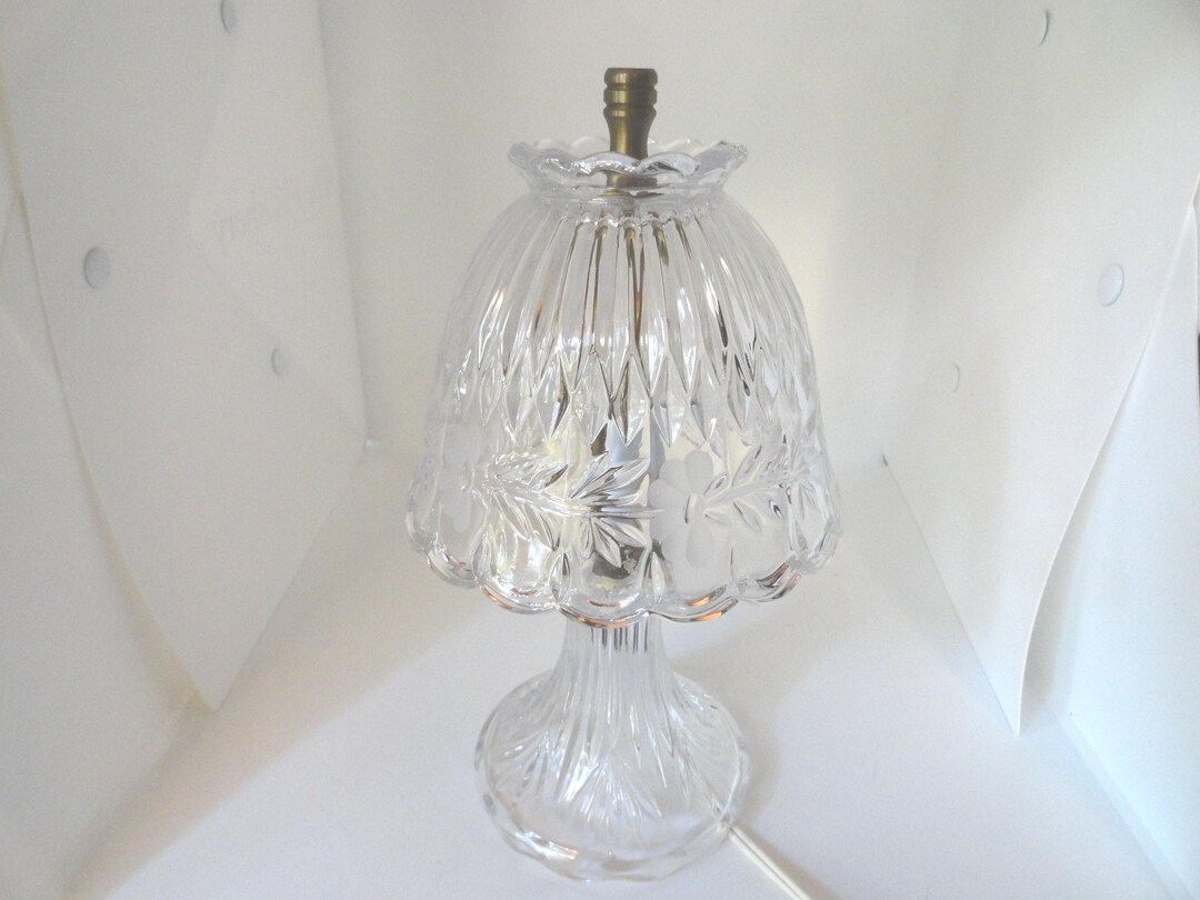 Vintage Princess House Crystal Lamp Heritage Romance Small Bedroom ...