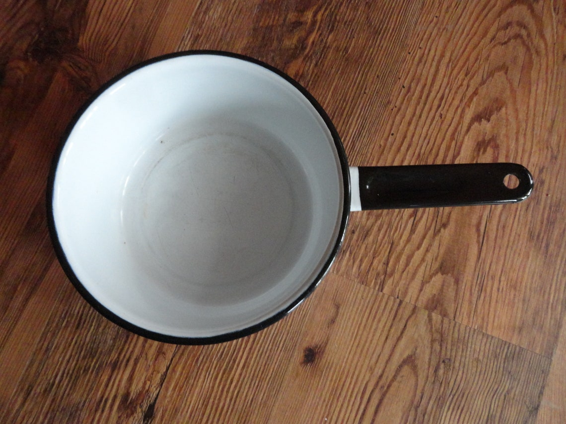 Vintage 1930s to 1950s White/black Enamel Medium Sauce Pan | Etsy