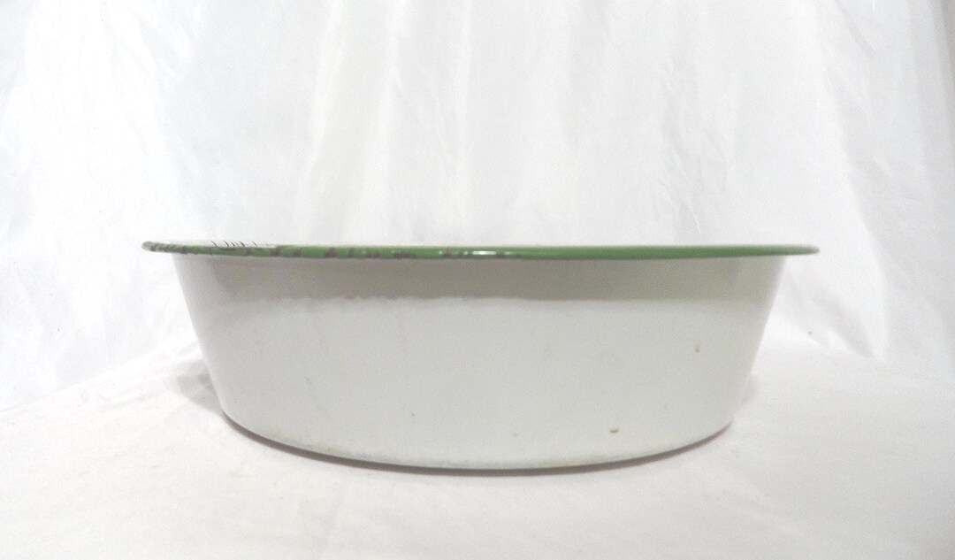 Vintage White Enamel Basin, Green Trim, Farmhouse Decor - Etsy
