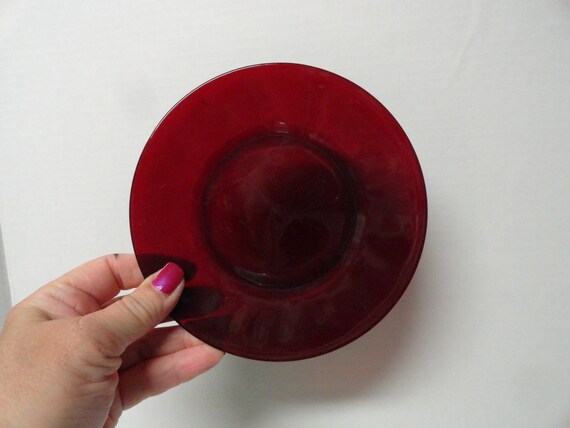 Vintage 1940s to 1950s 1 Ruby Red Dessert or Salad Plate | Etsy