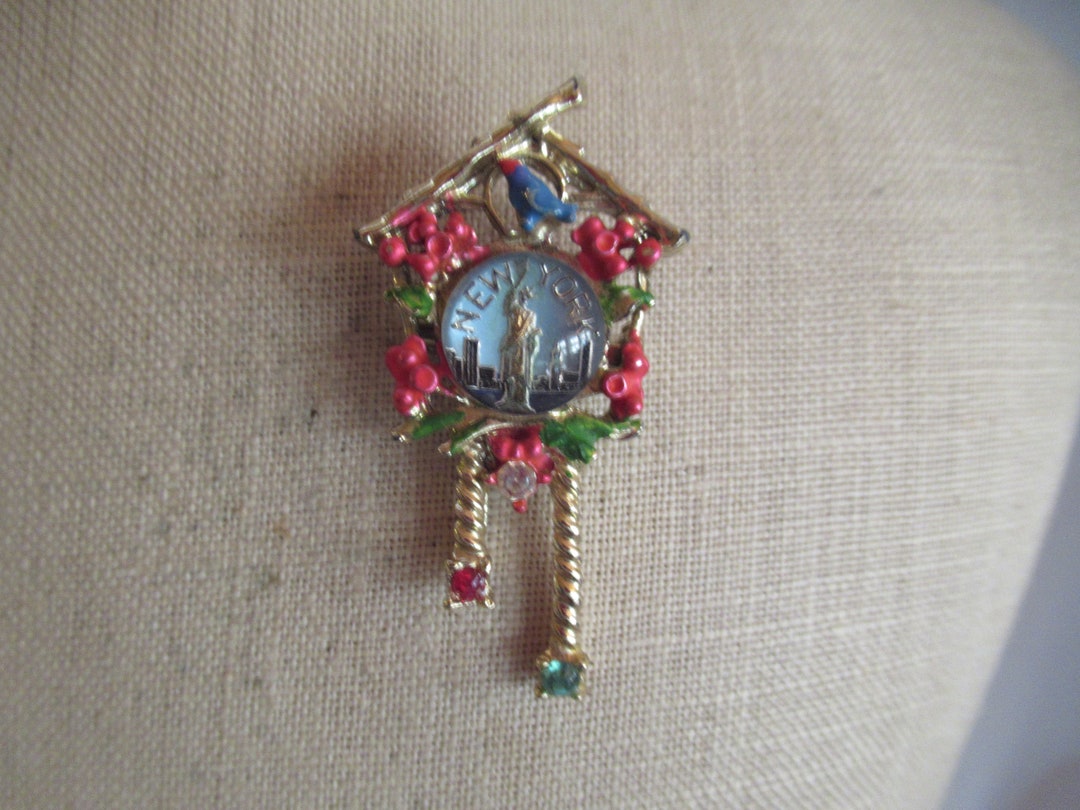 Vintage Cuckoo Clock Pin Lady Statue of Liberty Pink Flowers ...