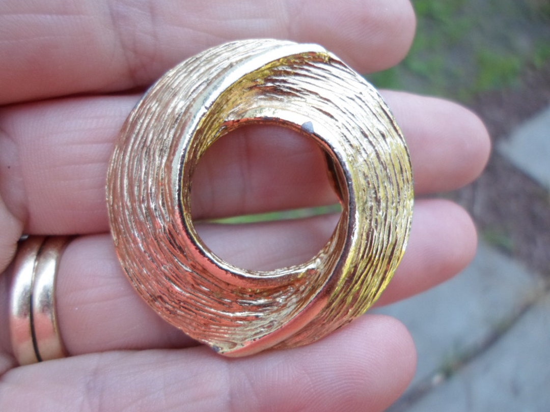 Vintage 1960s to 1970s Gold Tone Scarf Clip Accessory for - Etsy