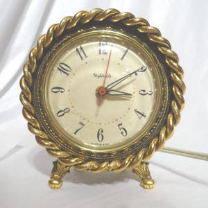 Vintage Stylebuilt Electric Alarm Clock Gold Tone Small Round Home ...