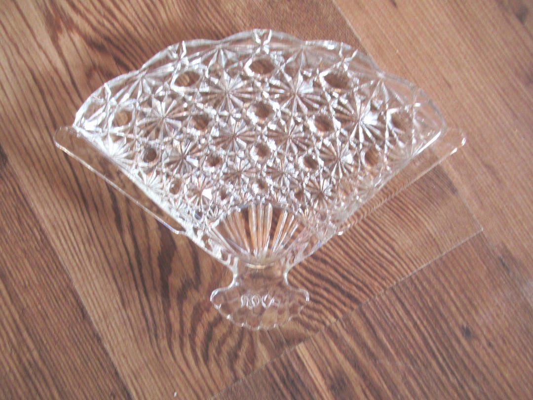 Vintage Avon Glass Fan Dish, 1970s Trinket Dish - Etsy