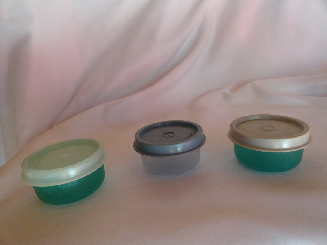 Vintage Tupperware Smidget or Midgets Tiny Condiment Holder Short Tall ...