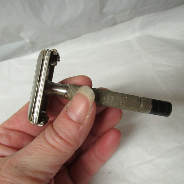Metal Razor - Etsy