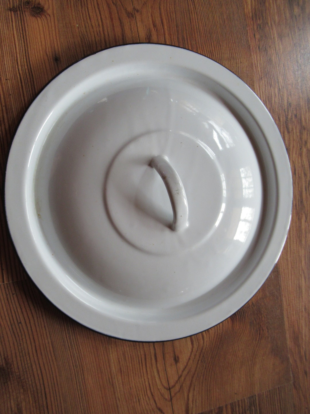 Vintage White & Black Enamel Pot Pan Lid Cover Round Enamelware 1910s ...