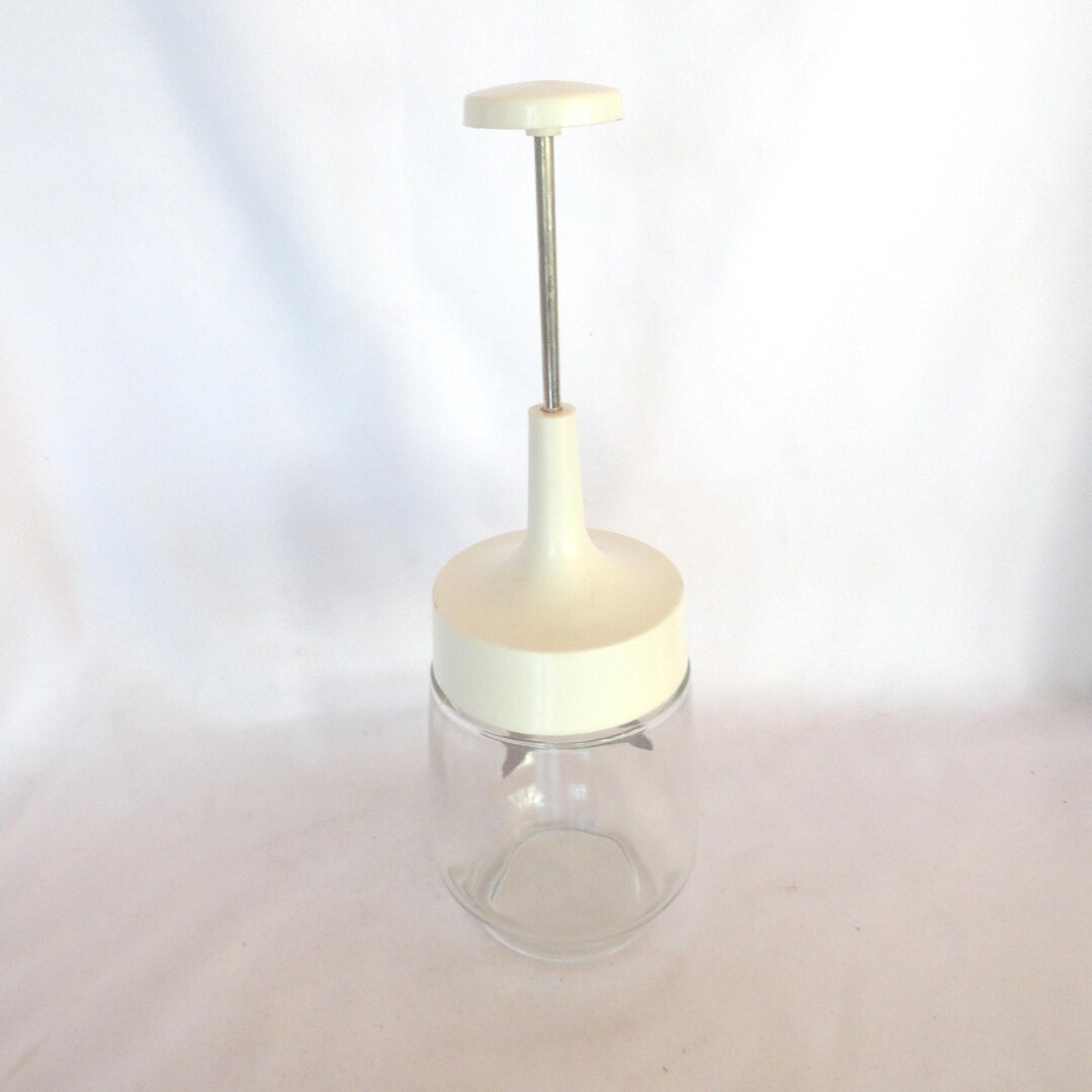 Vintage Gemco Nut Chopper Clear Glass & White Plastic Small Vegetables ...
