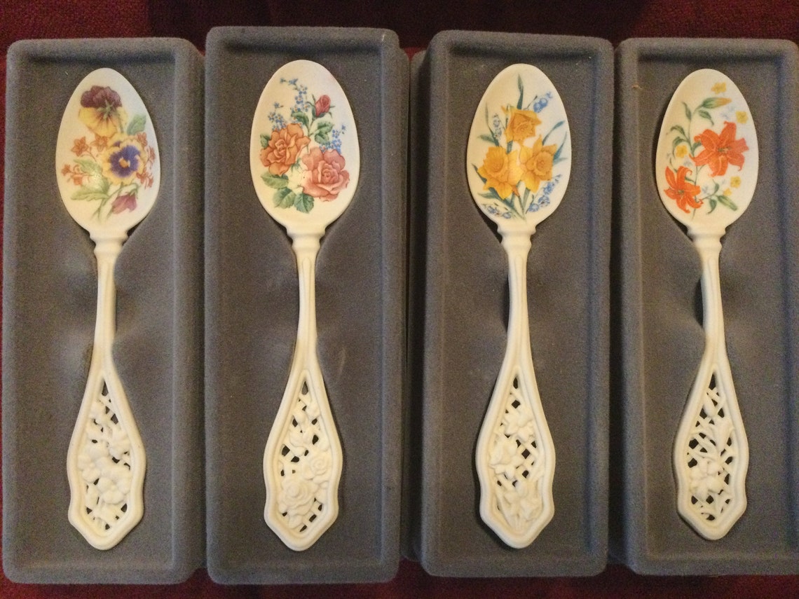 Vintage 1980s 1 Avon Porcelain Spoon or Rack/holder/display - Etsy