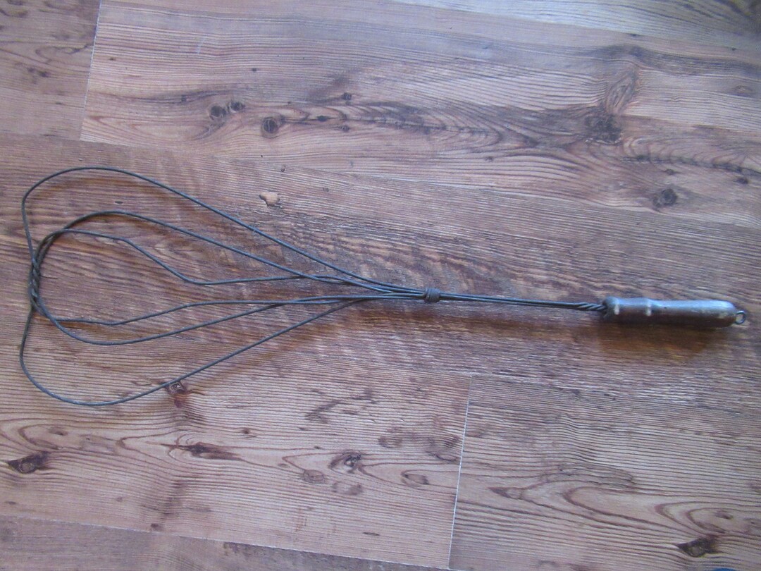 Vintage Wire & Wooden Rug Beater Wood Handle Rug Beater Long 1920s to ...
