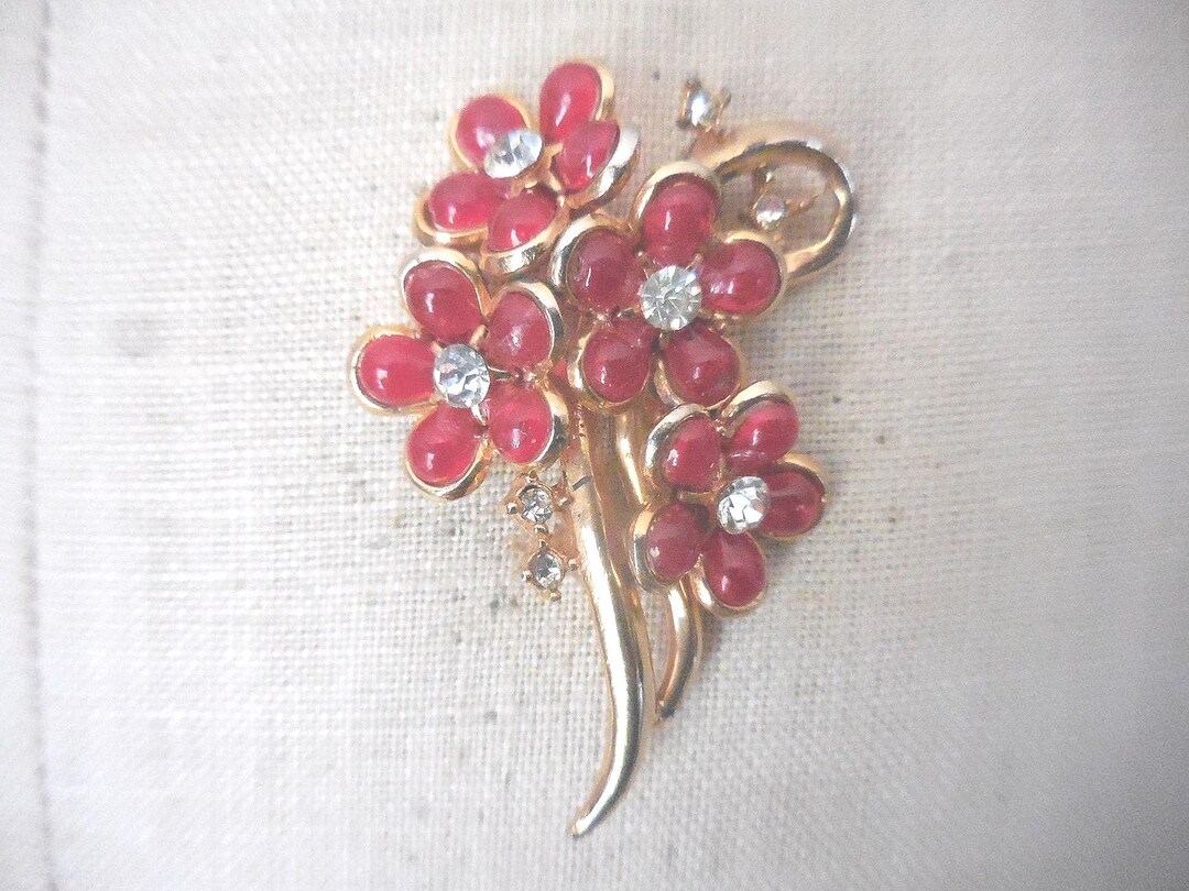 Vintage Red Flower Pin Gold Tone Brooch Plastic Rhinestones Retro ...
