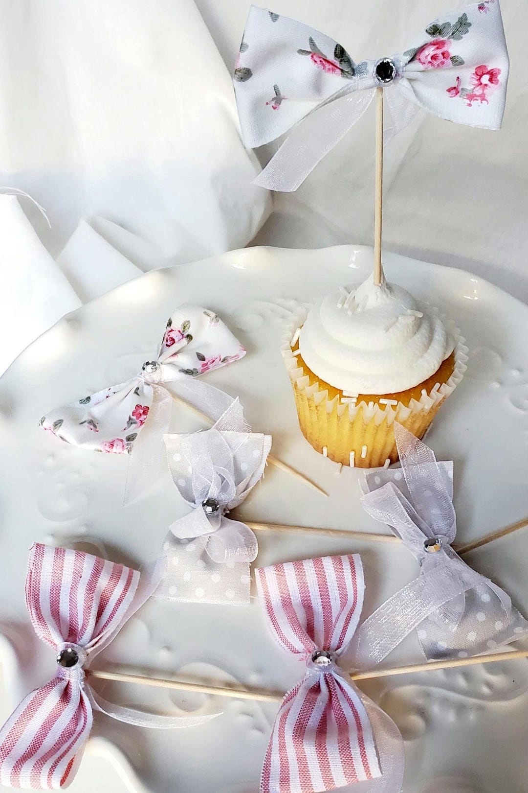 Floral Vintage Coquette Cupcake Toppers, Bow Theme Dessert Toppers ...