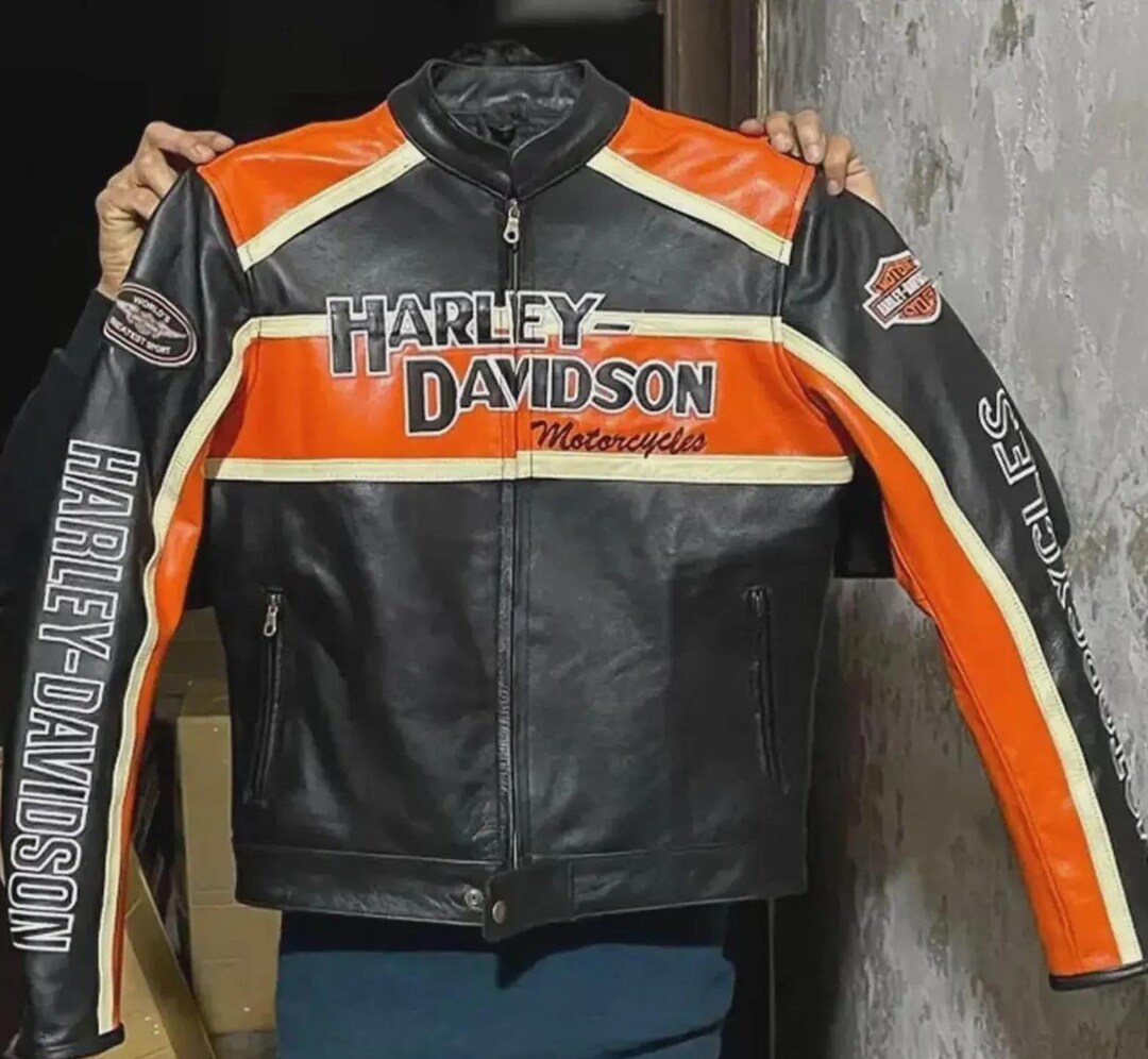 Harley Davidson Edition Classic Cruiser Article for Riders in High ...