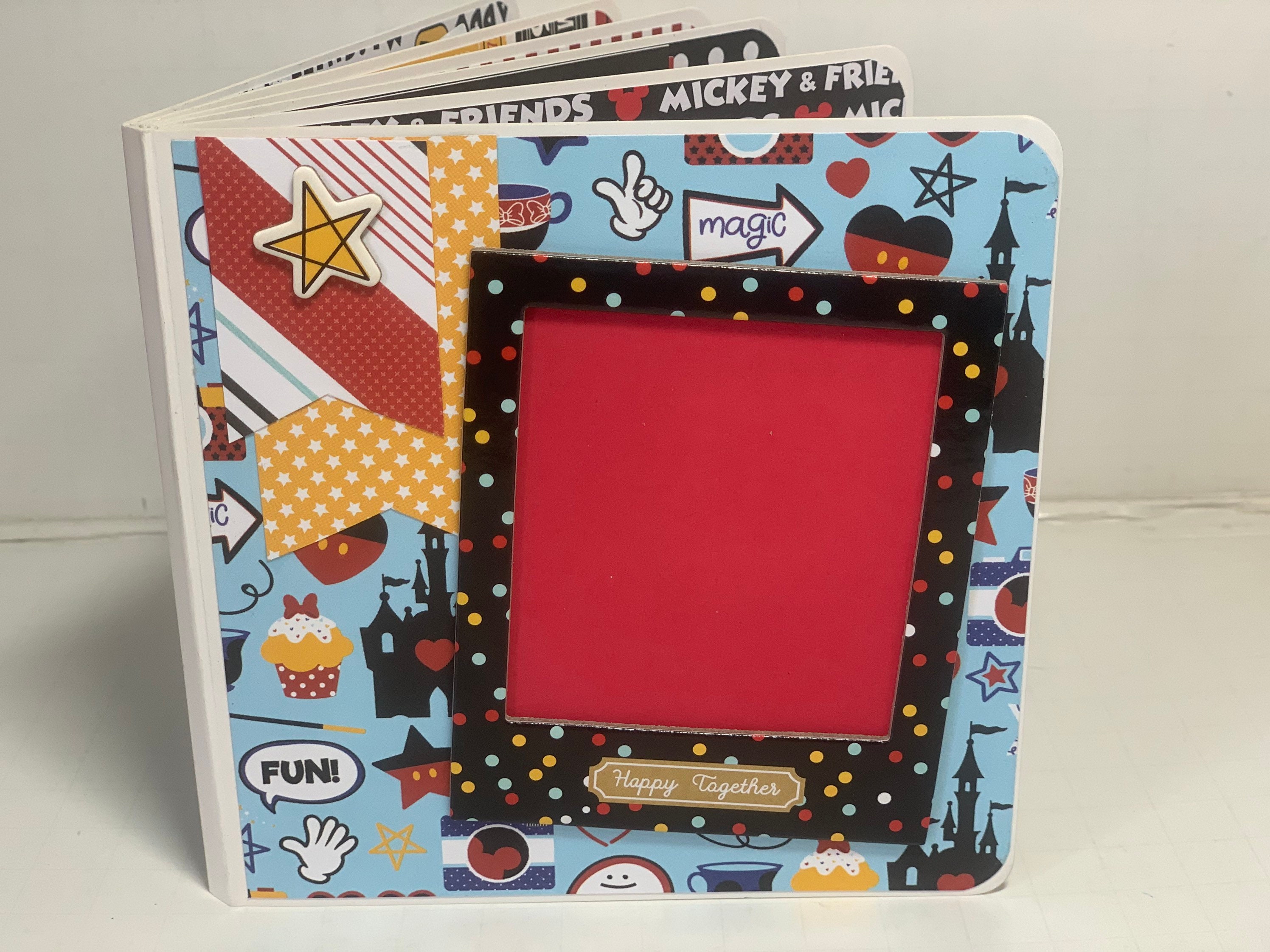 Disney Chipboard Scrapbook Scrapbooking Paper, Party & Kids etna.com.pe