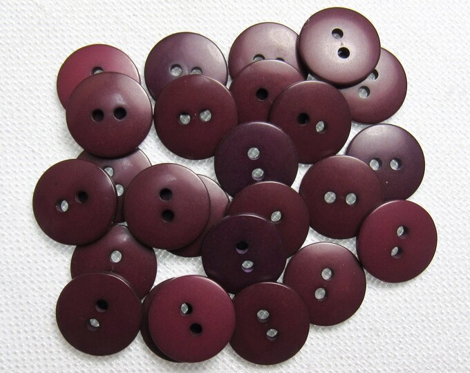 Burgundy Variations: 5/8" (15mm) Deep Wine to Maroon Button Mix - Set ...