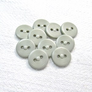 Circles Round 'n Round: 1/2 13mm Light Gray Buttons Set of 10 New ...