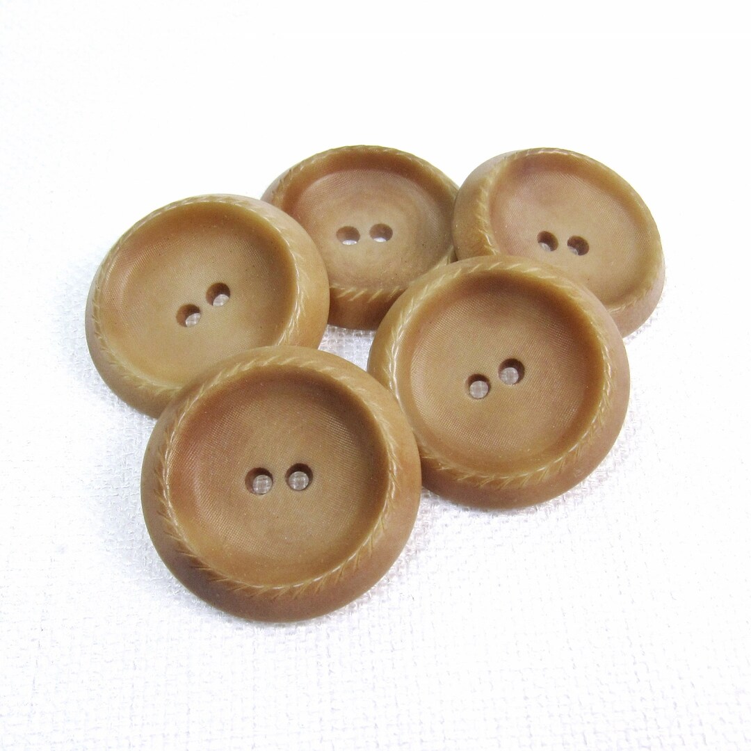 Desert Tan: 1 25mm Slightly Variegated Tan Buttons Set of 5 Vintage New ...