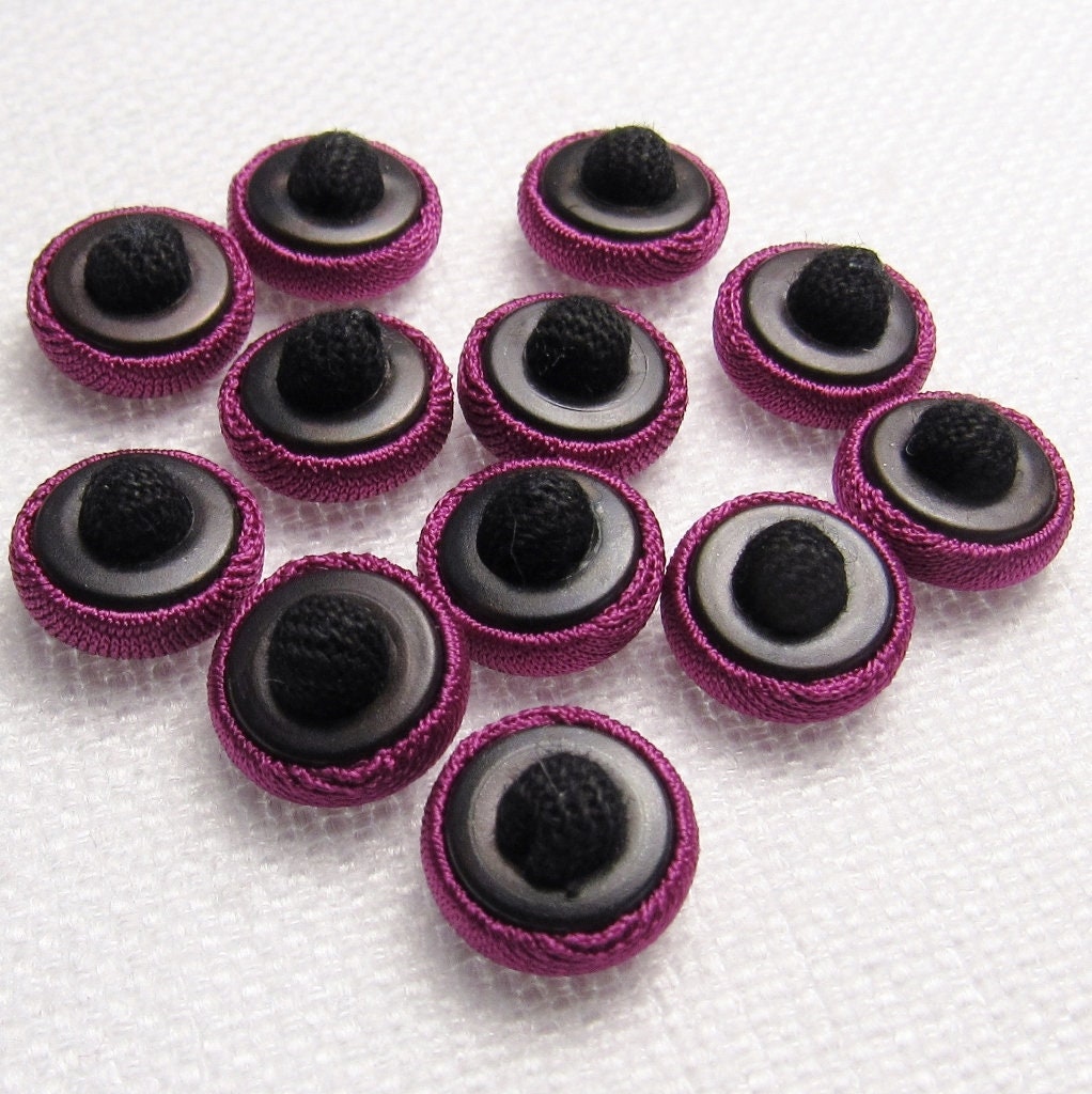 Very Bold Magenta: 3/8" (10mm) Fabric-covered Pad Shank Buttons • Set ...