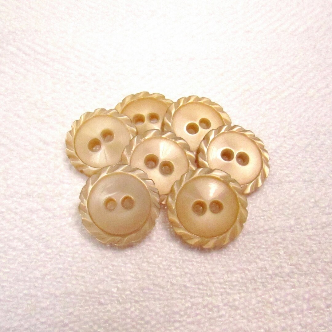 Burlywood Tan: 5/8 15mm Light Brown Buttons Set of 7 Vintage New Old ...