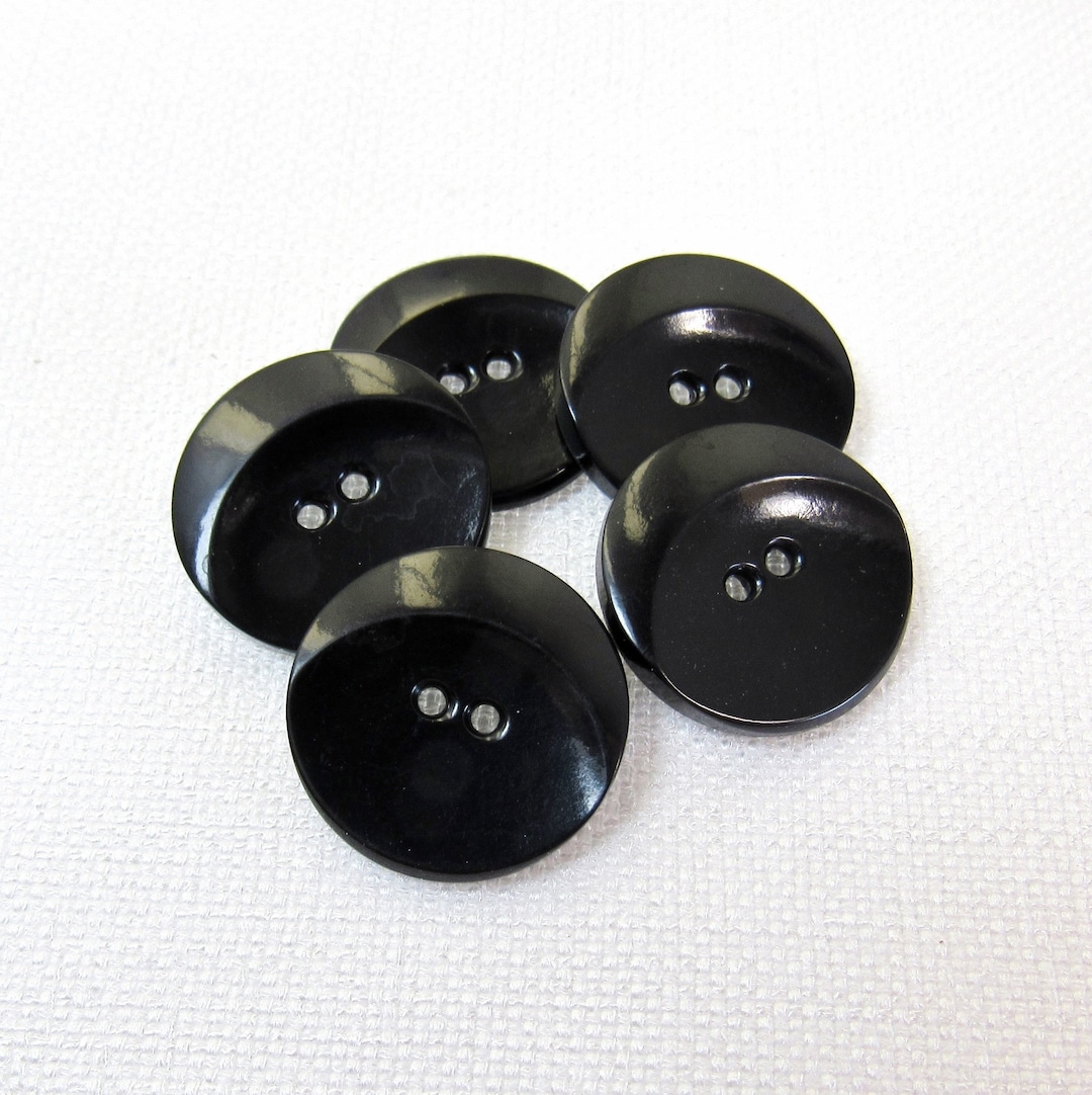 Shapely, Glossy: 7/8 22mm Black Buttons Set of 5 Vintage New Old Stock ...