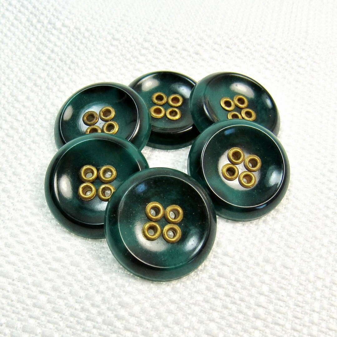 Variegated Greens: 15/16 24mm Mottled Dark Green Buttons With Metal ...
