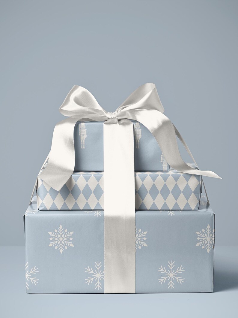 Blue Snowflake Wrapping Paper, Modern Light Frost Luxury Christmas Gift ...