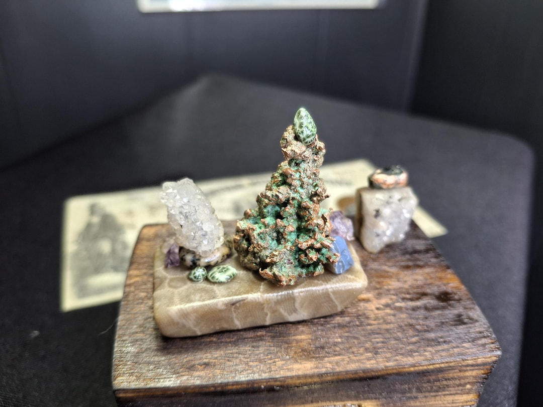 Natural Formations Copper X-mas Tree Isle Royale Greenstone Gem ...