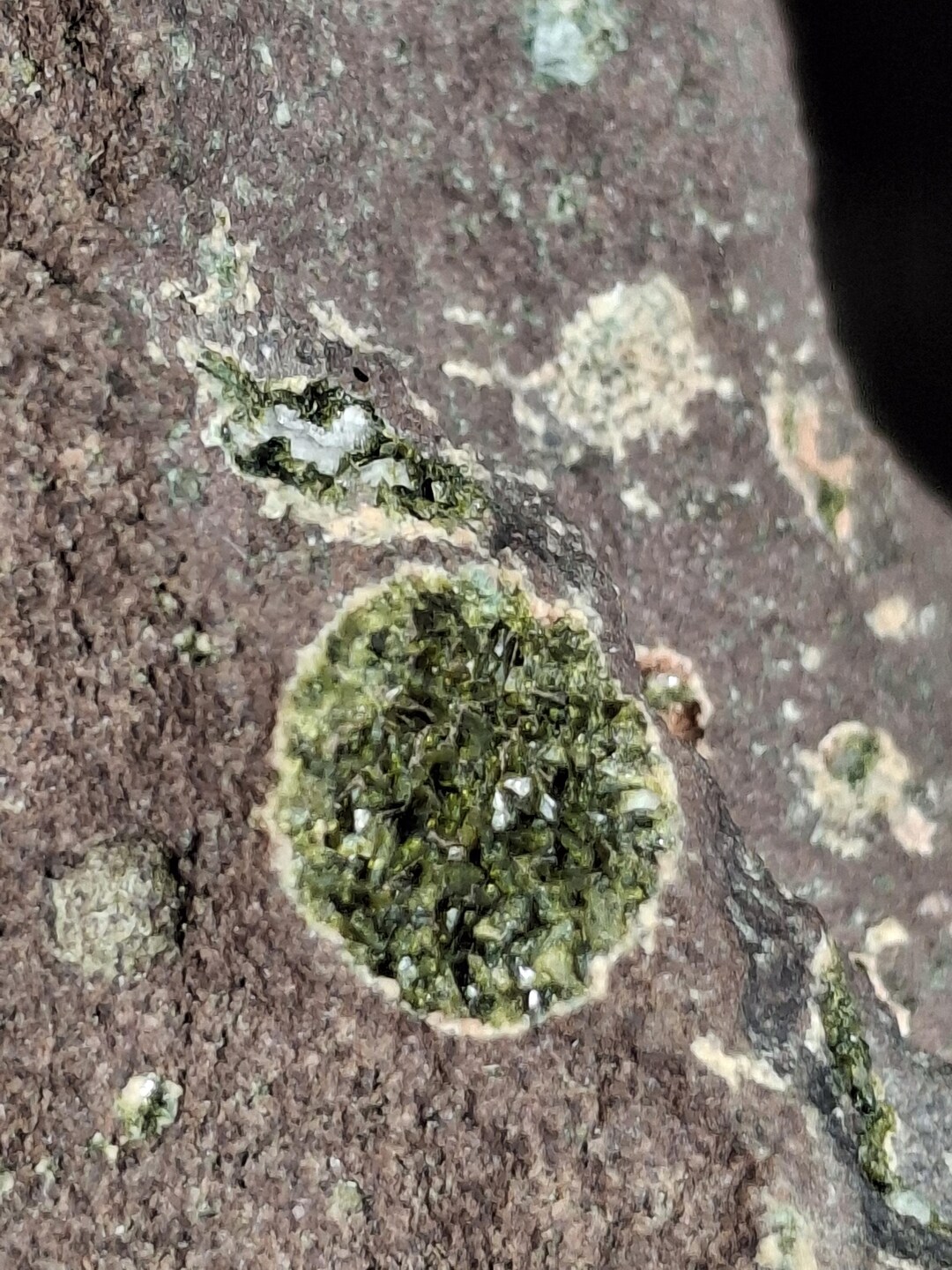 Epidote Quartz Crystals Clusters From Michigan’s Keweenaw Peninsula ...