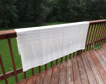 Vintage tablecloths | Etsy