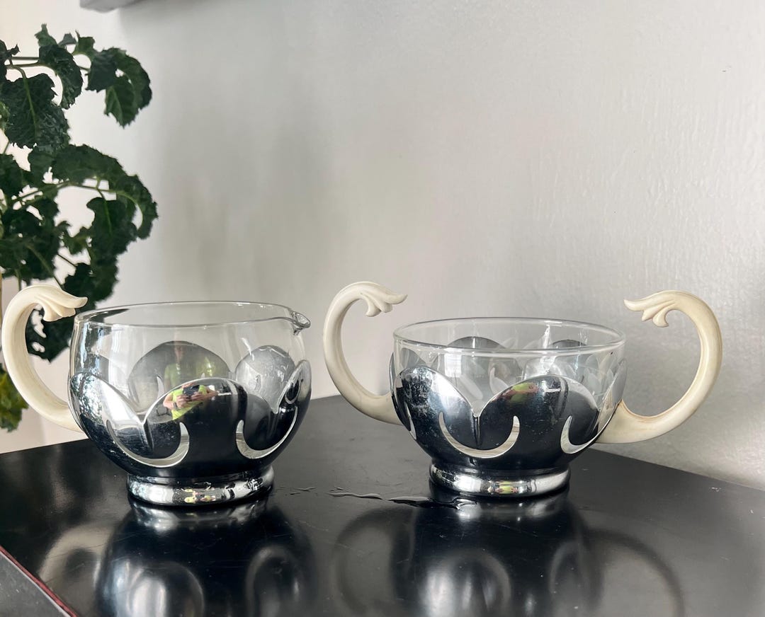 Vintage Cambridge Glass Creamer and Sugar Set, Farber Brothers Chrome ...