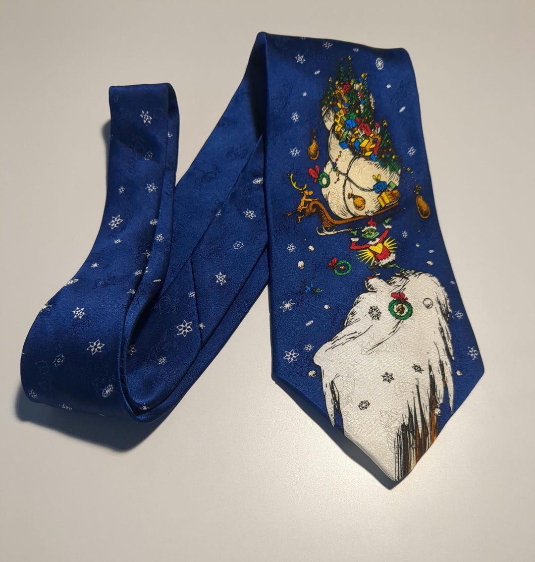 The Grinch Christmas Necktie by Dr. Seuss the Grinch That Stole ...