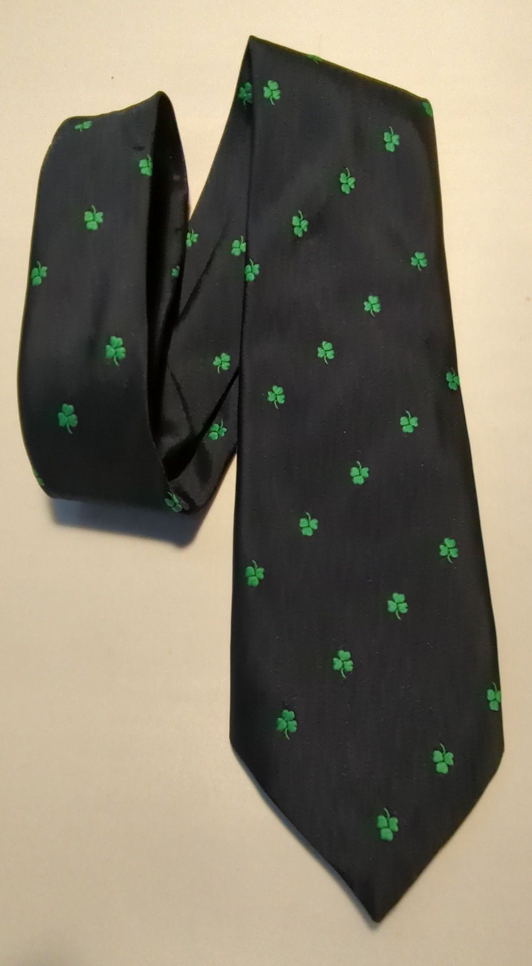 Subtle Irish Themed Necktie With Green Shamrocks on a Navy Blue ...
