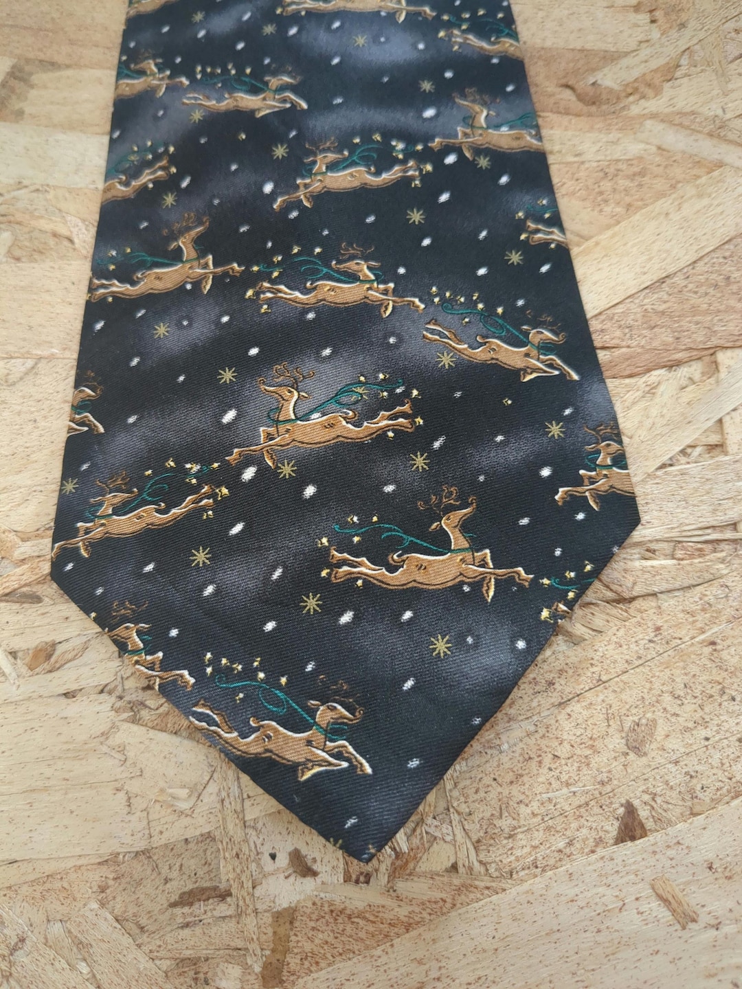 Rudolph and Reindeer Take Flight Design Tie Novelty Necktie Men's ...