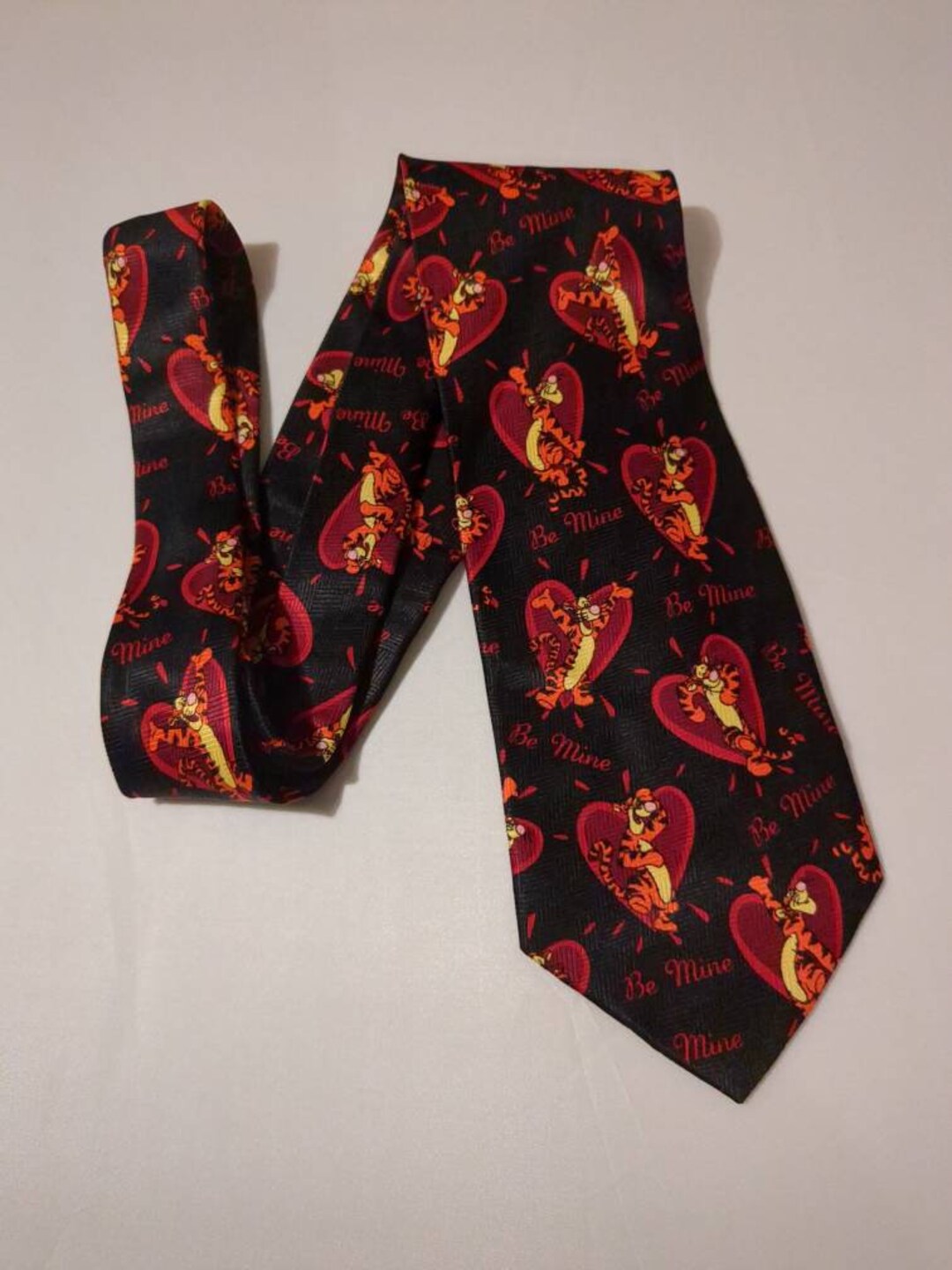 Tigger Men's Necktie Winnie the Pooh Character Tigger the Tiger Be Mine ...