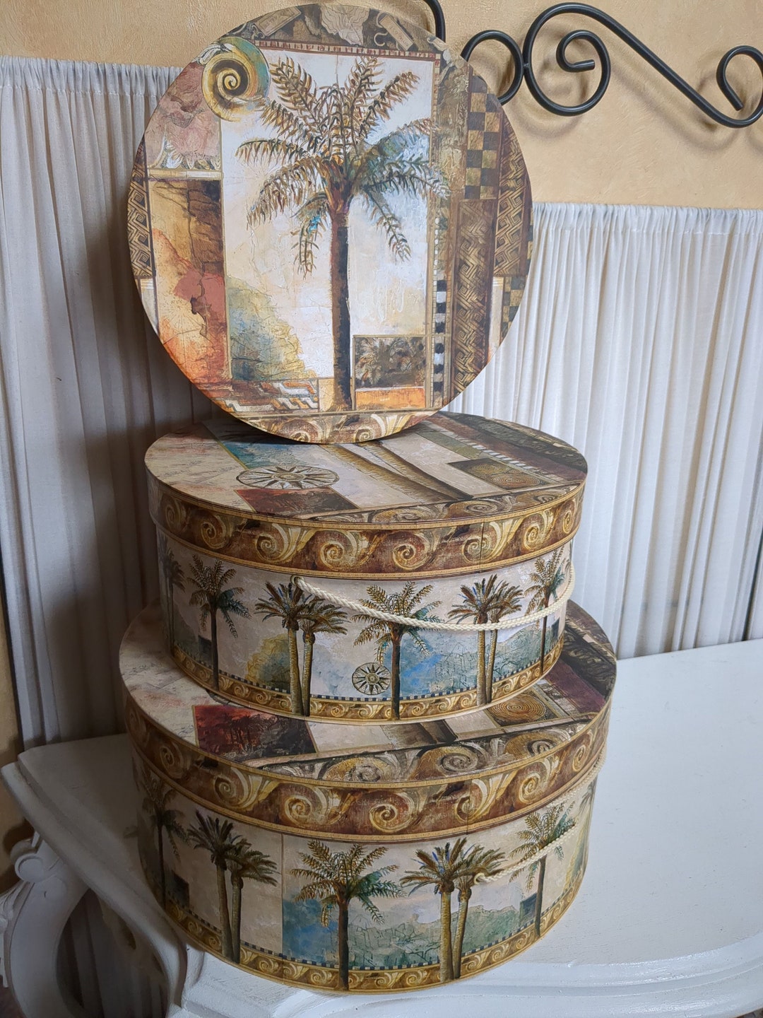 Palm Tree Hat Boxes Set of Three Nesting Hat Boxes Corded Handles ...