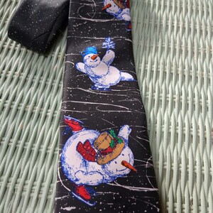Snowmen Skating in a Winter Wonderland Design Tie Novelty Necktie Men's ...