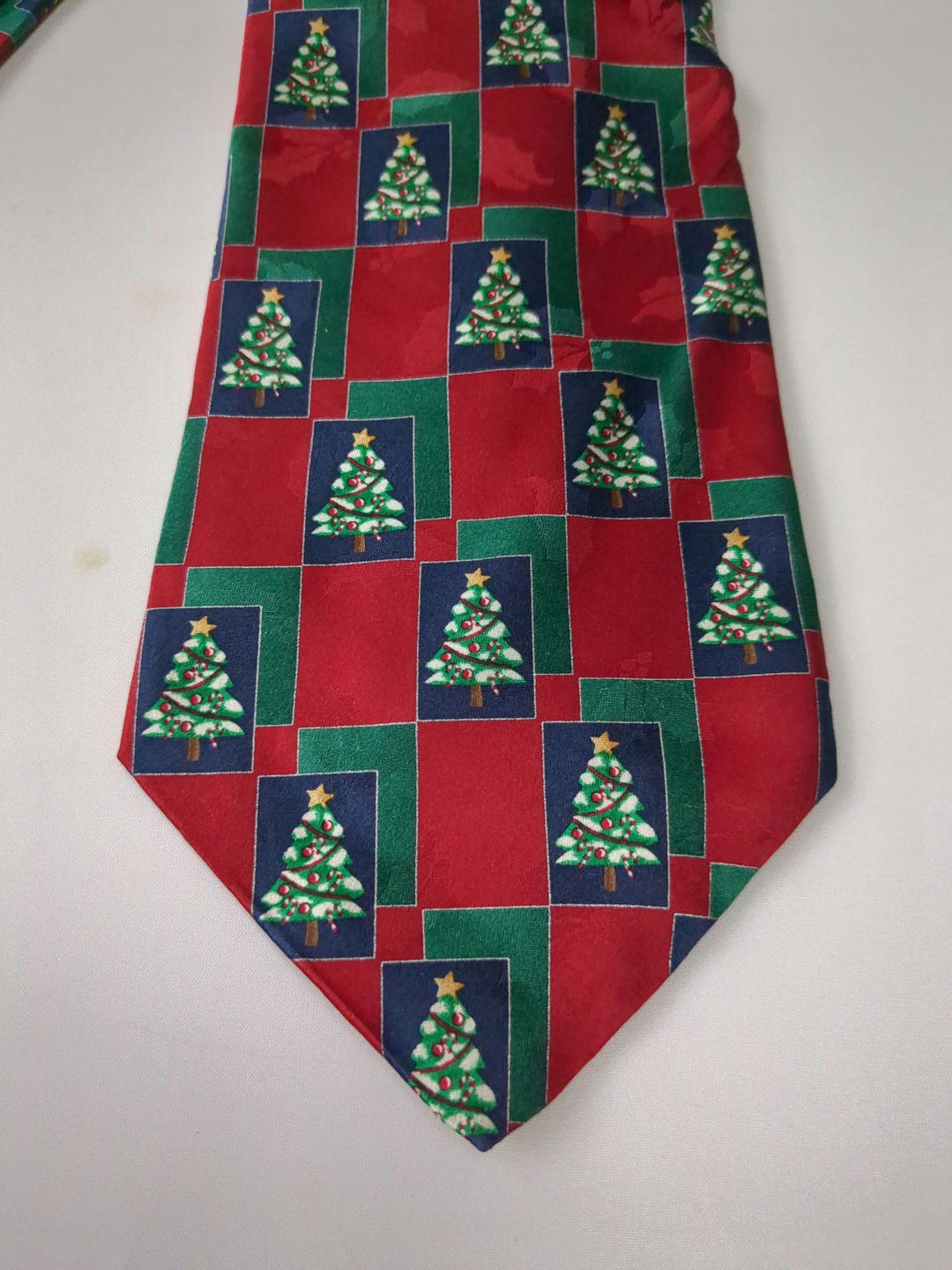Christmas Tree Red and Green Rectangle Pattern Design Tie Novelty ...