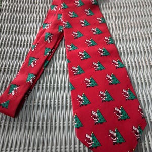 Santa Decorating the Christmas Tree Design Tie Novelty Necktie Men's ...
