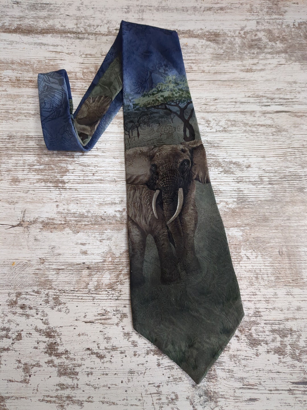 African Elephant Necktie face Off Vintage Tie by Endangered Species Men ...