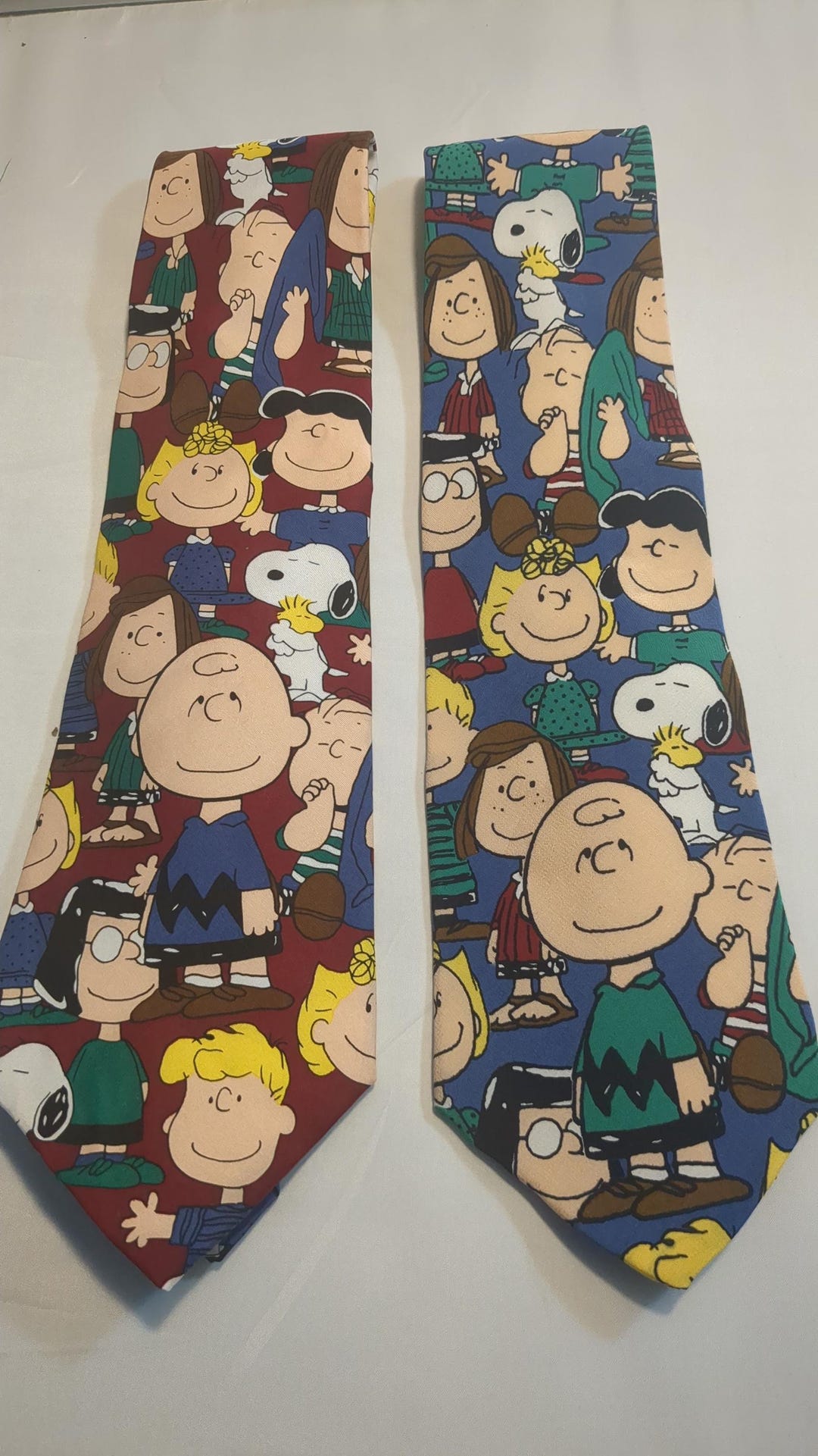 Peanuts Cartoon Charters Men's Tie" I Need All the FRIENDS I CAN GET ...