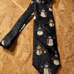 Snowmen in Windy Snowstorm Design Tie Novelty Necktie Men's Christmas ...