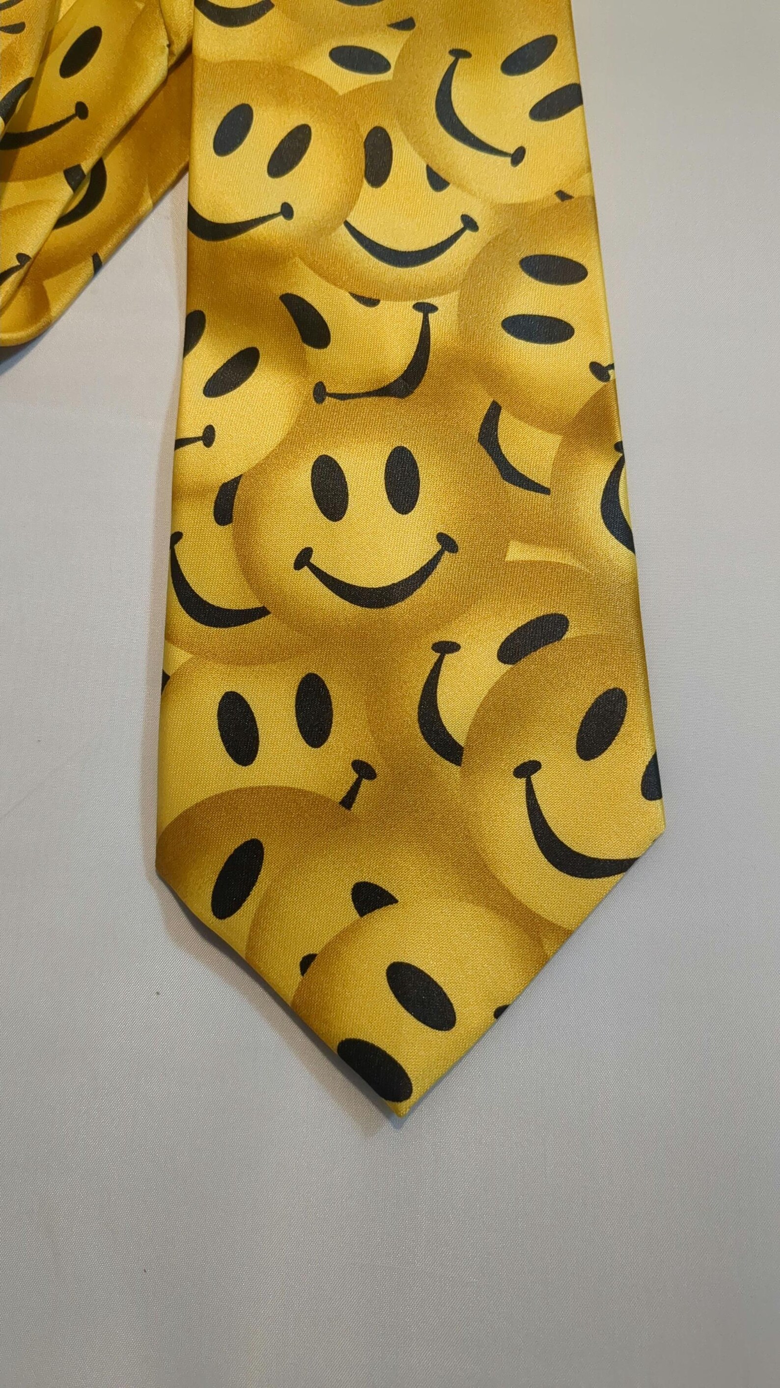 Smile Emoji 'just Smiley' Ralph Marlin Tie Men's Ties Neckties - Etsy
