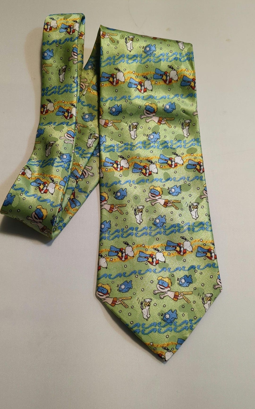 Peanuts Snoopy and Schroeder Scooba Diving Snorkeling Cartoon Men's Tie ...
