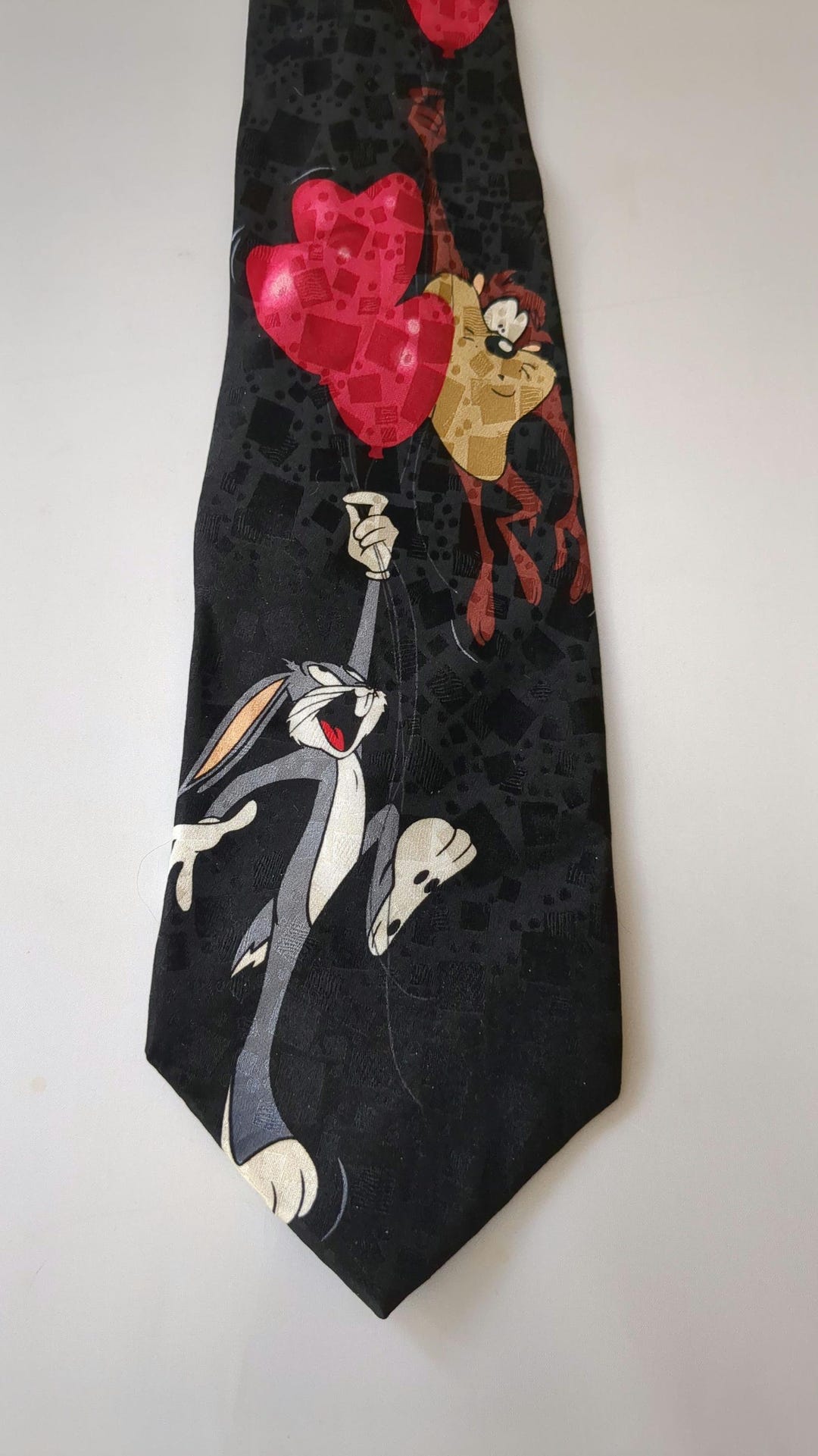 Looney Tunes Hearts Valentines Tie Necktie Bugs Taz Tweety Love From ...