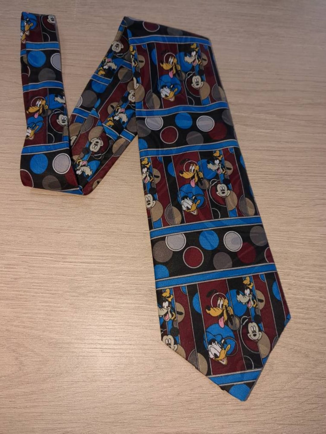 Disney Character Necktie With Mickey Mouse Donald Duck Goofy and Pluto ...