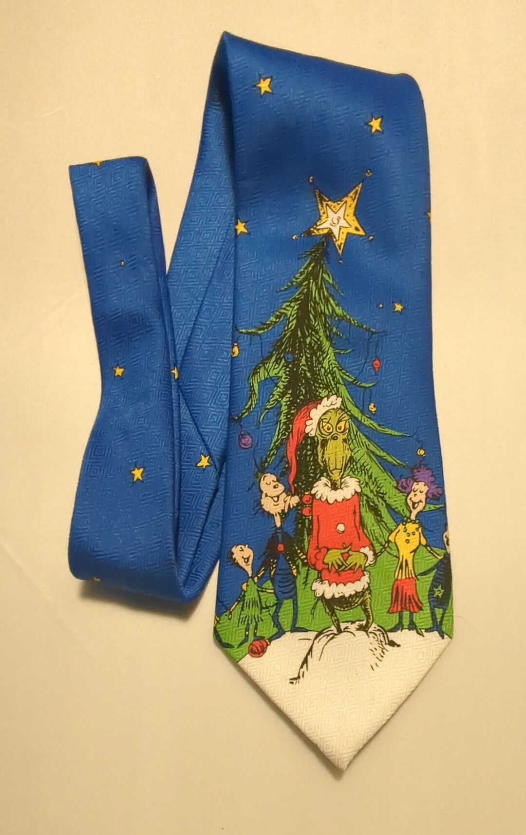 The Grinch Christmas Necktie by Dr. Seuss the Grinch Singing With All ...
