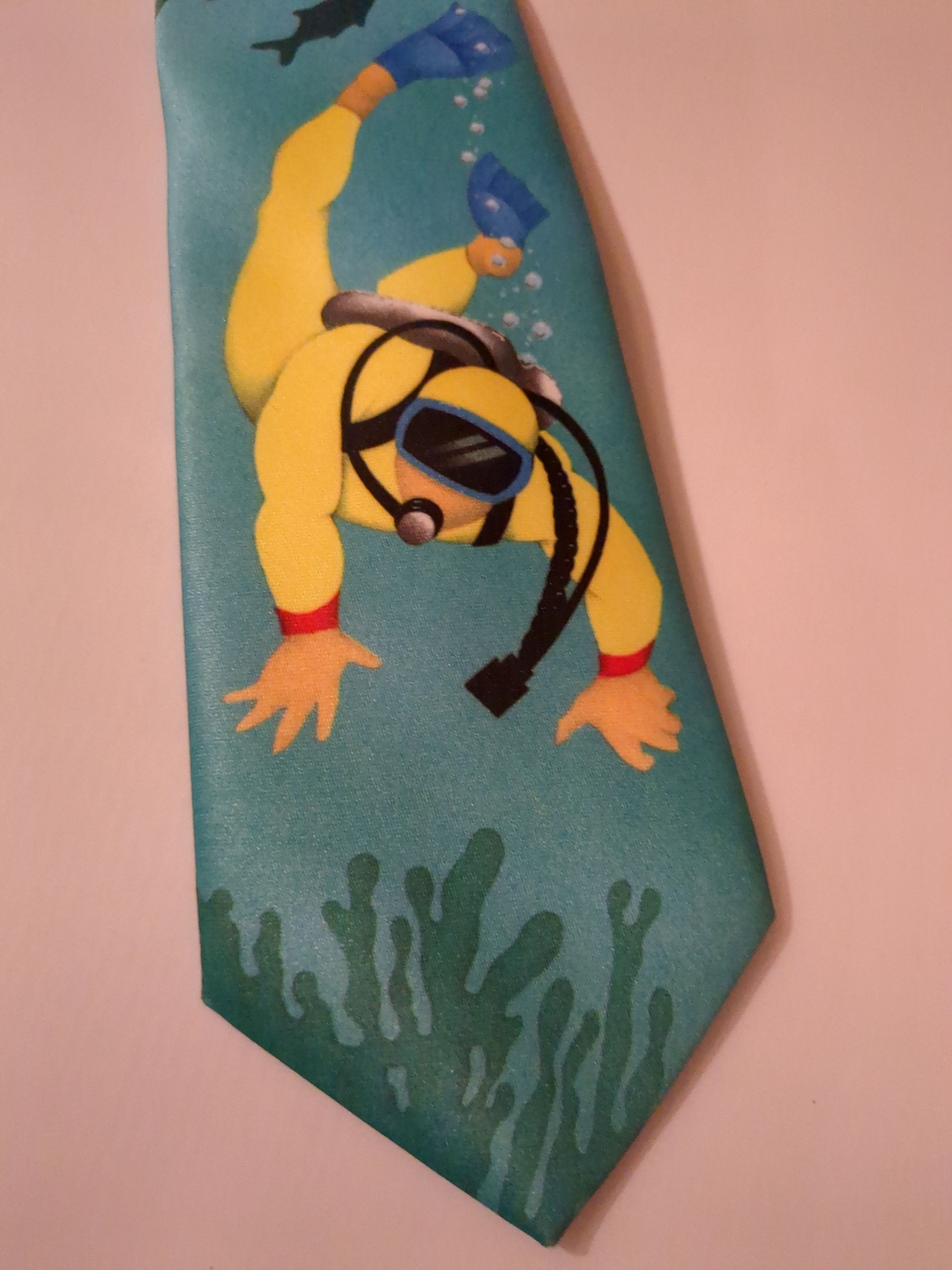 Scuba Men's Necktie Under the Sea Floating With the Fishes - Etsy