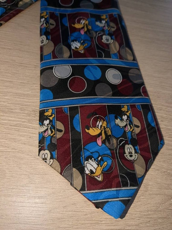 Disney Character Necktie with Mickey Mouse Donald Duc… - Gem