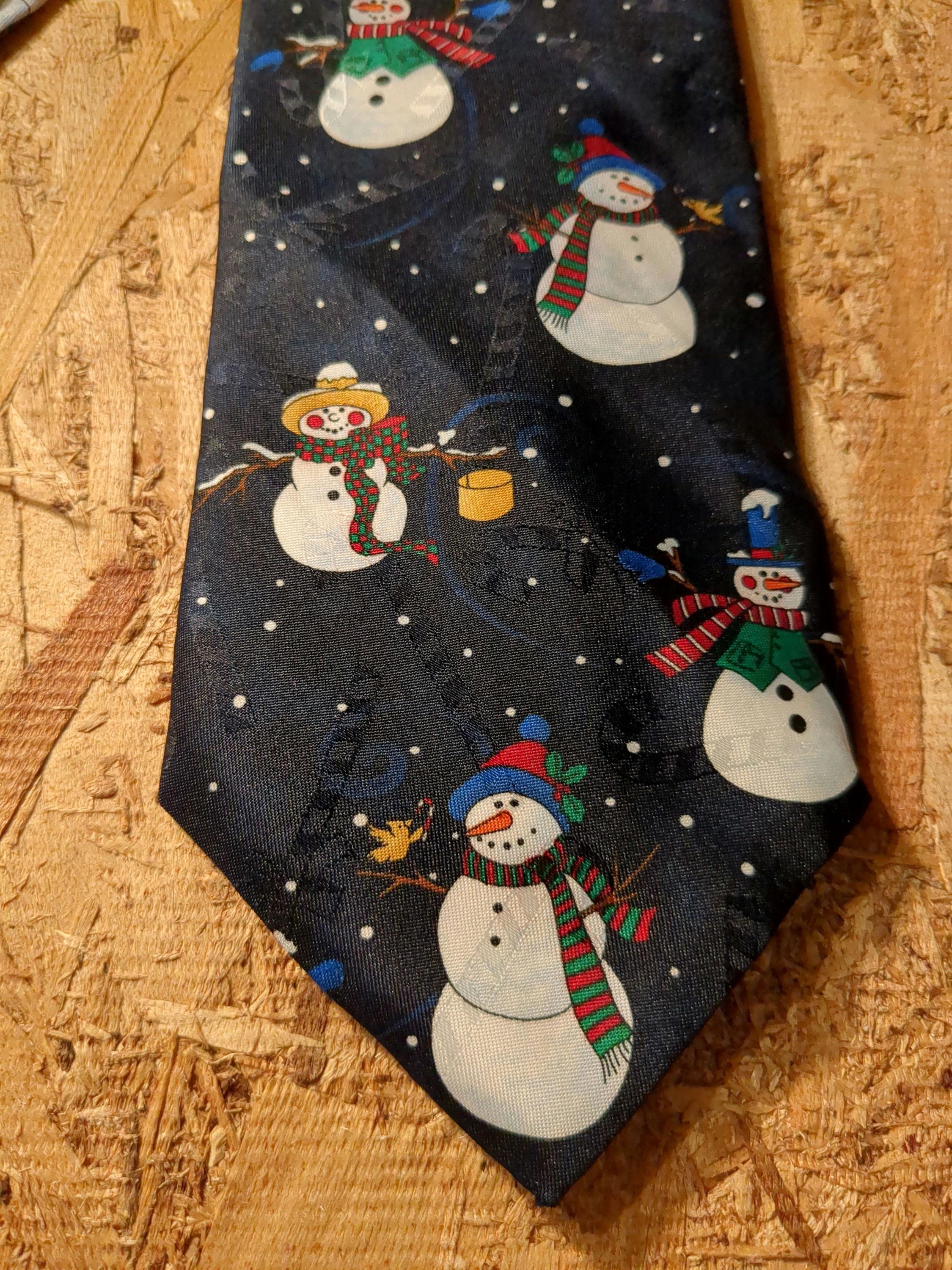Snowmen in Windy Snowstorm Design Tie Novelty Necktie Men's Christmas ...